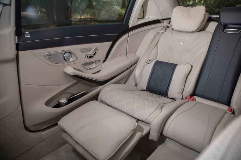 2019 Mercedes-Benz Maybach Pictures - 190 Photos | Edmunds