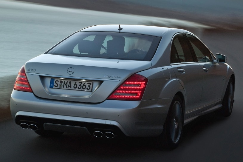 2010 Mercedes-Benz S-Class Pictures - 179 Photos | Edmunds