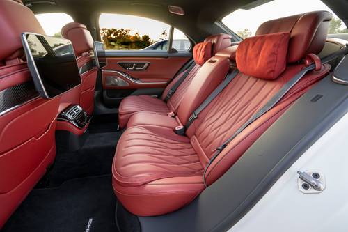 2025 Mercedes-Benz S-Class Interior Pictures