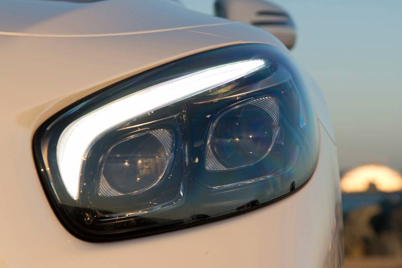 2020 Mercedes-Benz SL-Class Pictures - 147 Photos | Edmunds