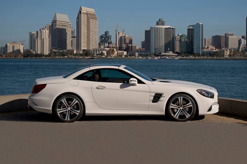 2020 Mercedes-Benz SL-Class Pictures - 147 Photos | Edmunds