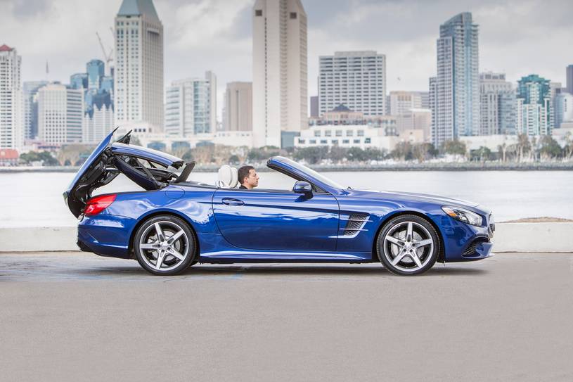 2020 Mercedes-Benz SL-Class Pictures - 147 Photos | Edmunds