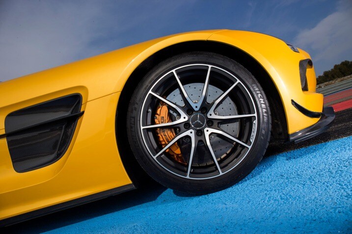 2014 Mercedes-Benz AMG SLS Black Series First Drive on Edmunds.com
