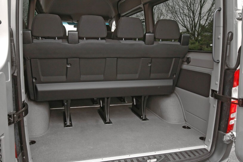 2010 Mercedes-Benz Sprinter Pictures - 59 Photos | Edmunds