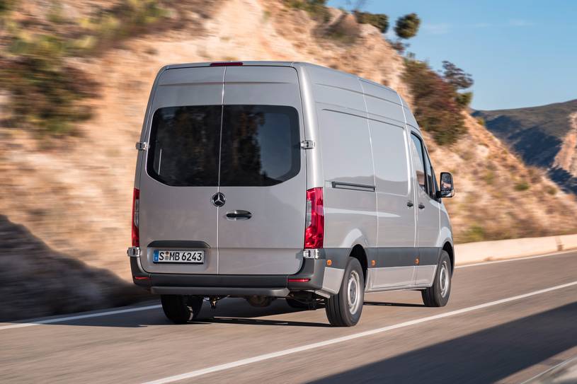 2021 Mercedes-Benz Sprinter Pictures - 40 Photos | Edmunds