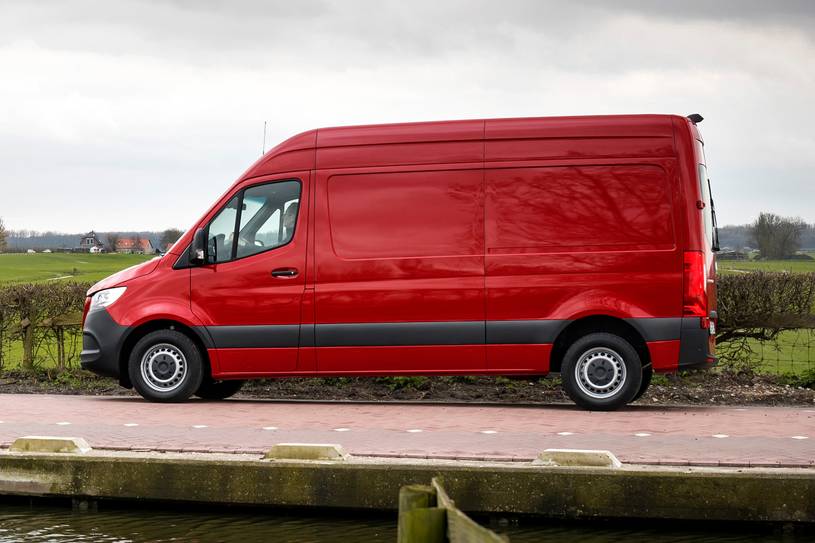 2021 Mercedes-Benz Sprinter Pictures - 40 Photos | Edmunds