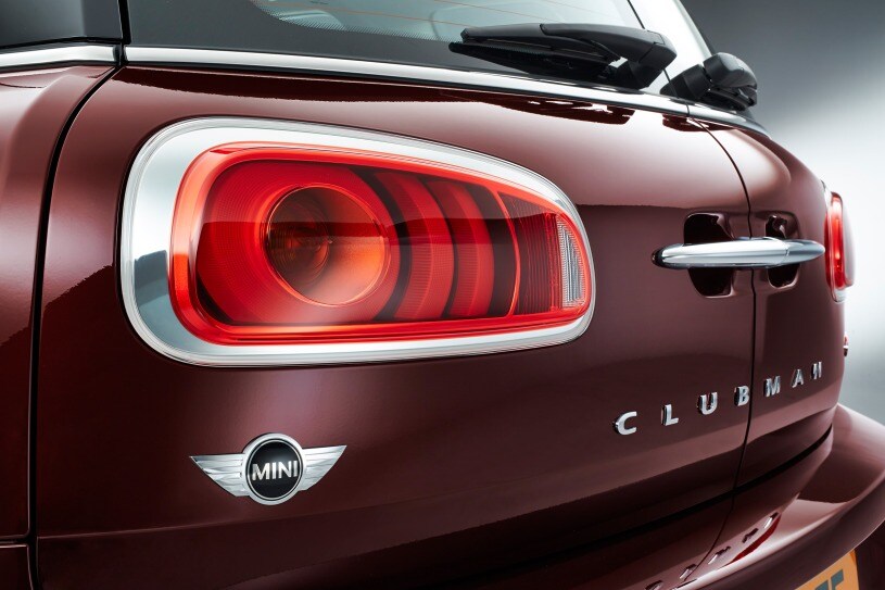 2017 MINI Clubman Pictures - 175 Photos | Edmunds