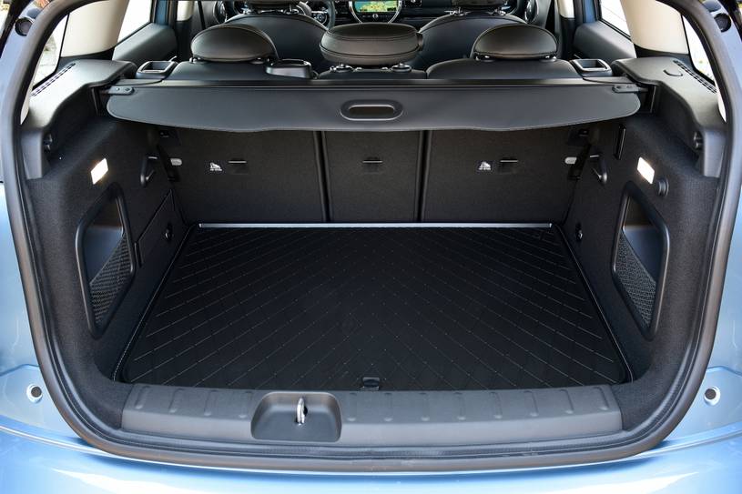 2019 MINI Clubman Pictures - 176 Photos | Edmunds