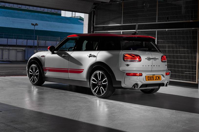 2020 MINI Clubman Pictures - 147 Photos | Edmunds