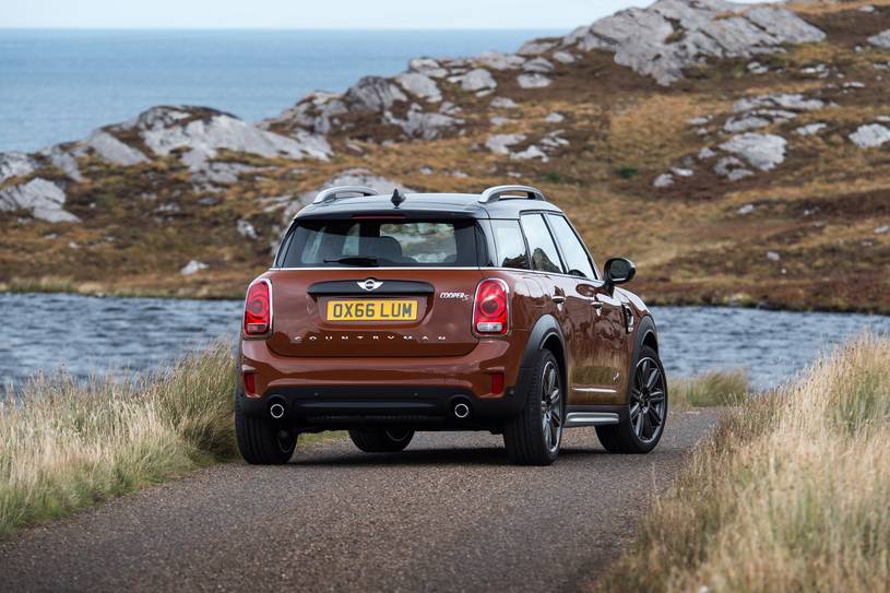 2020 MINI Countryman Pictures - 168 Photos | Edmunds
