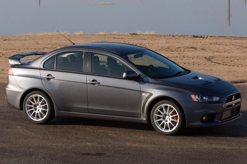 2010 Mitsubishi Lancer Evolution Review & Ratings | Edmunds
