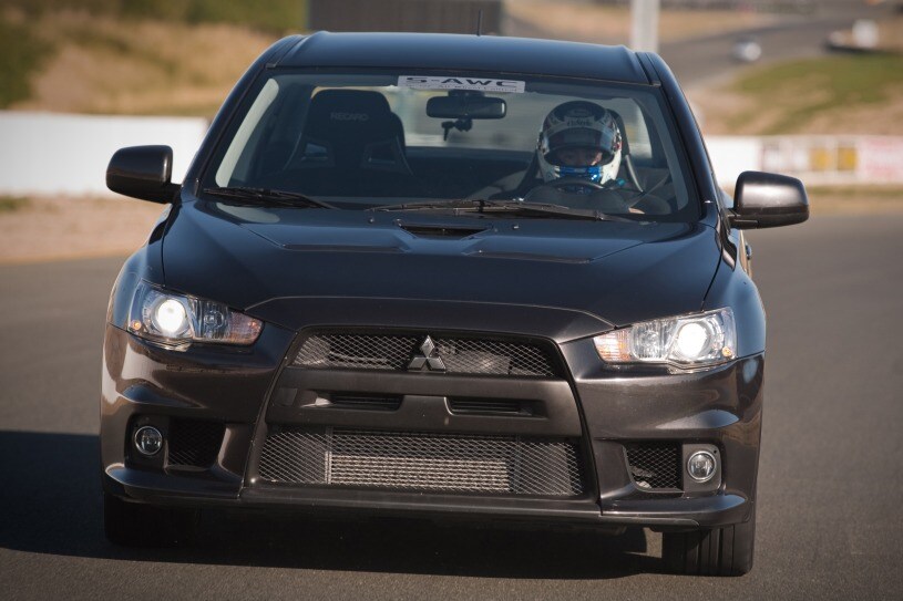 2010 Mitsubishi Lancer Evolution Pictures - 116 Photos | Edmunds