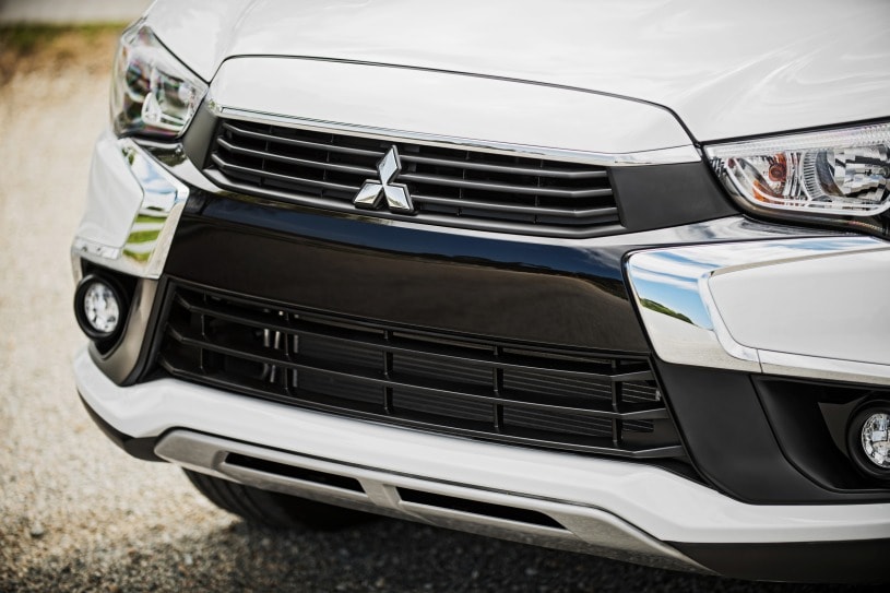2017 Mitsubishi Outlander Sport Pictures - 136 Photos | Edmunds