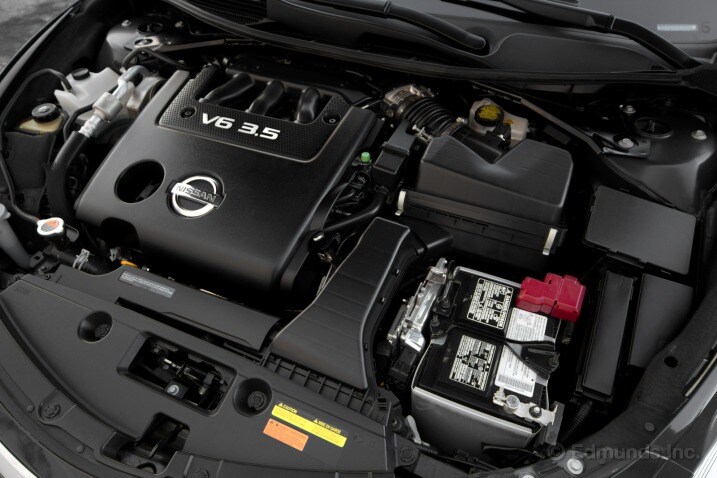 2013 Honda Accord EX-L V6 vs. 2013 Nissan Altima 3.5 SL Track Test ...