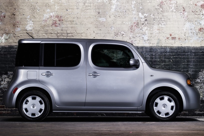 2010 Nissan Cube Pictures - 86 Photos | Edmunds