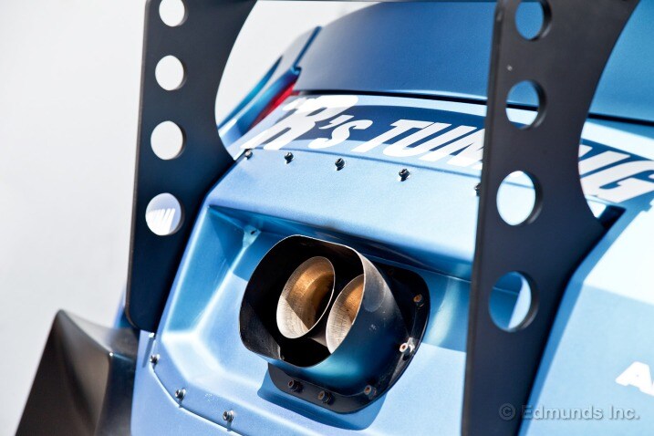 Fast and Furious 6 Cars: 2012 Nissan GT-R Picture Gallery | Edmunds