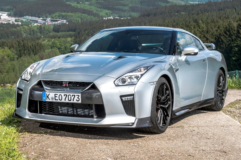 2017 Nissan GT-R Pictures - 103 Photos | Edmunds