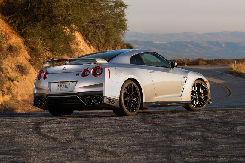 2020 Nissan GT-R Pictures - 89 Photos | Edmunds