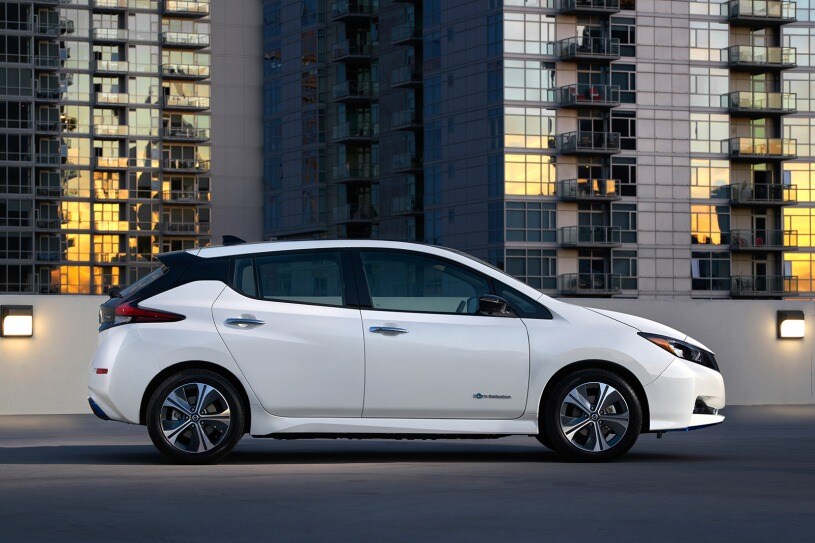 2019 Nissan LEAF Review Ratings Edmunds