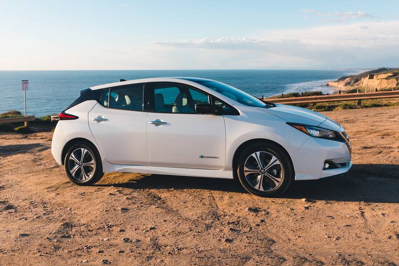 2019 Nissan LEAF Hatchback Prices, Reviews, and Pictures | Edmunds