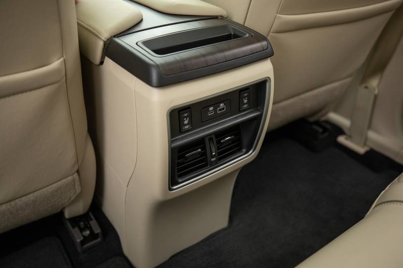 2019 Nissan Murano Pictures - 98 Photos | Edmunds