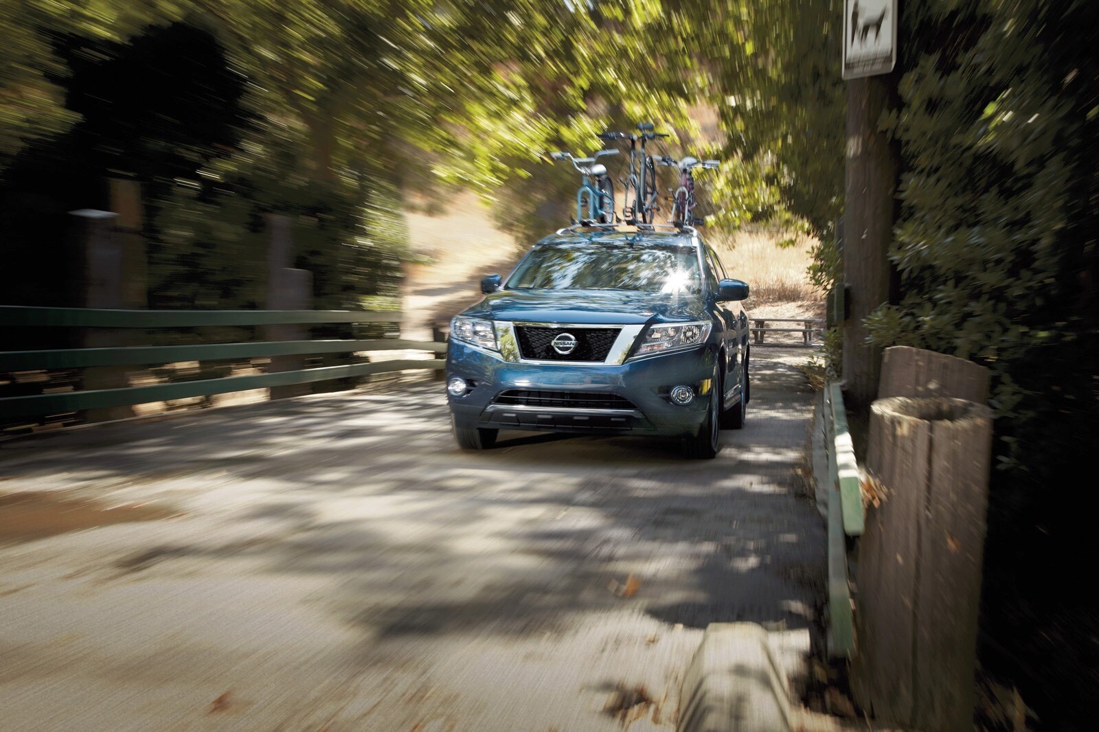 2015 Nissan Pathfinder Priced at $30,395 | Edmunds