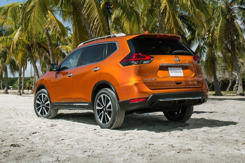 2017 Nissan Rogue Pictures - 148 Photos | Edmunds