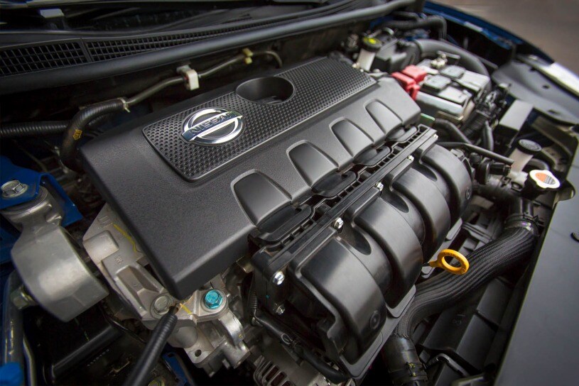 2015 Nissan Sentra Pictures - 23 Photos | Edmunds