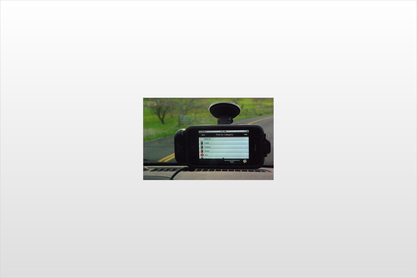 Edmunds Tech Test: Magellan RoadMate iPhone Navigation App