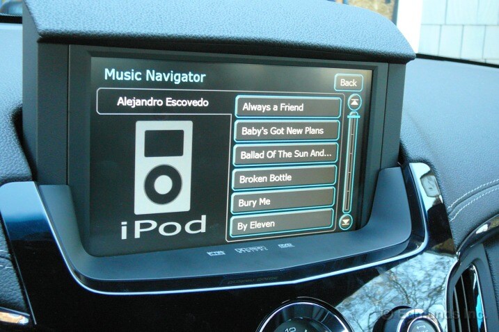 Car Tech 101: Music Player Integration Basics | Edmunds