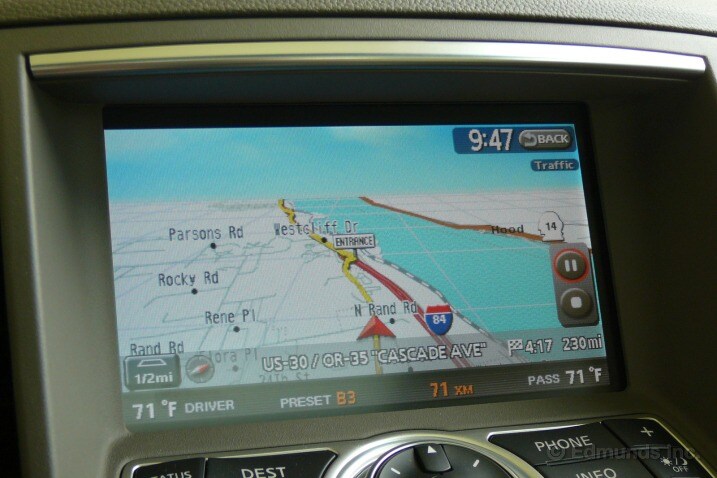 Car Tech 101: How to Test Drive a Navigation System | Edmunds