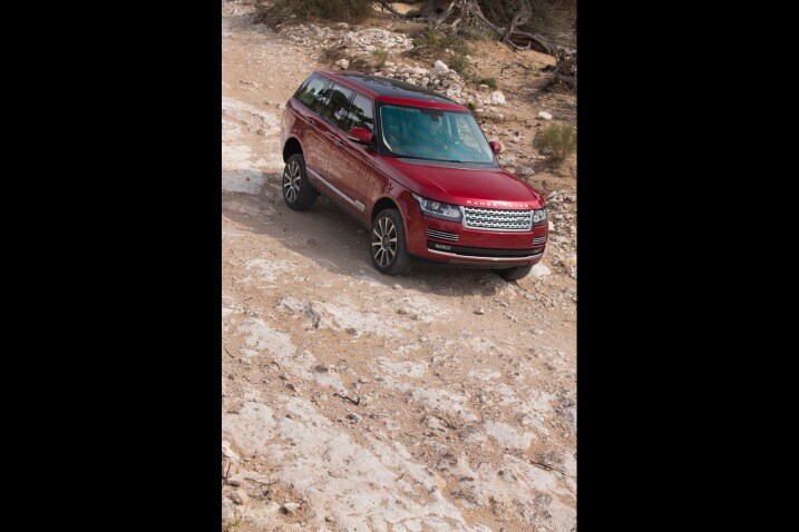 2013 Land Rover Range Rover in Morocco Picture Gallery | Edmunds