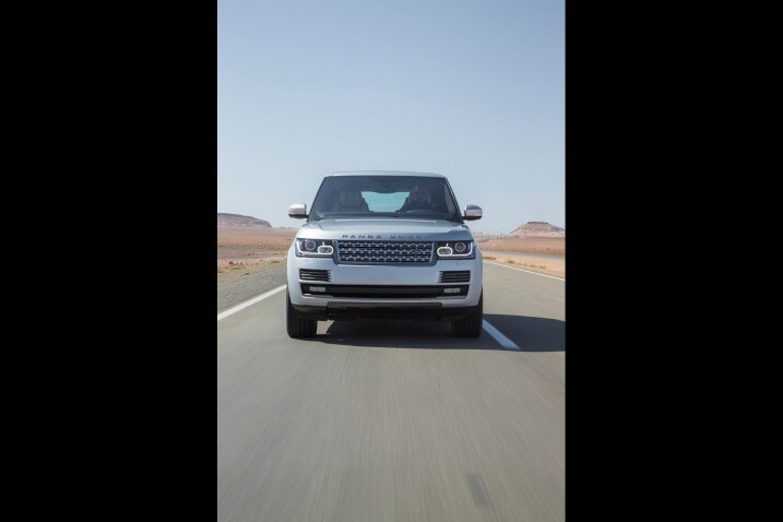 2013 Land Rover Range Rover in Morocco Picture Gallery | Edmunds