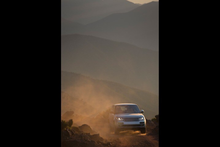 2013 Land Rover Range Rover in Morocco Picture Gallery | Edmunds