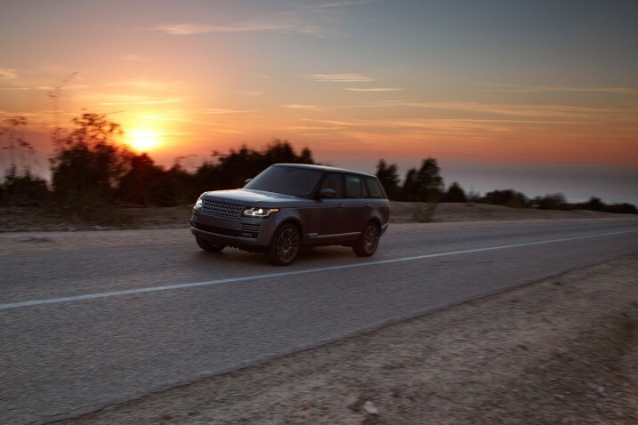 2013 Land Rover Range Rover in Morocco Picture Gallery | Edmunds