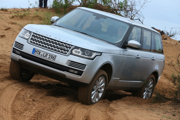 2013 Land Rover Range Rover in Morocco Picture Gallery | Edmunds