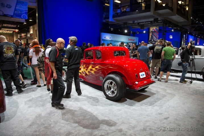 2013 SEMA Auto Show Picture Gallery | Edmunds