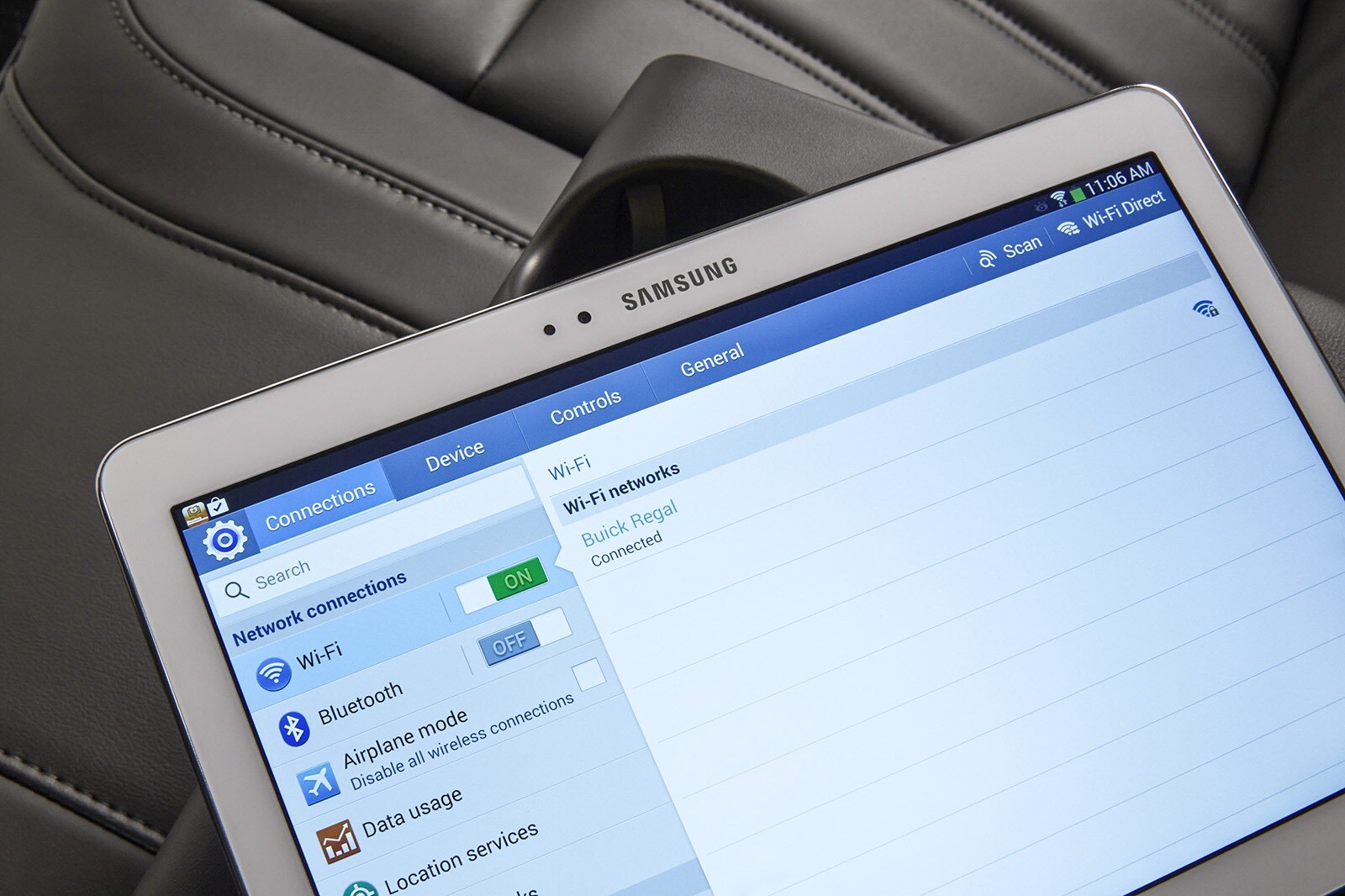 How Cars Get Connected and What It Can Cost You | Edmunds