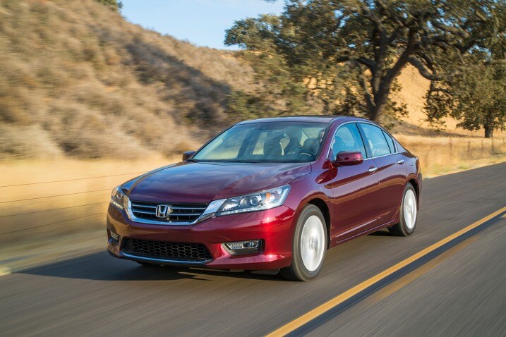 2015 Family Sedans Picture Gallery | Edmunds