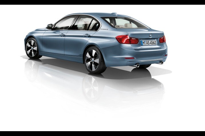2012 BMW 3 Series Picture Gallery | Edmunds