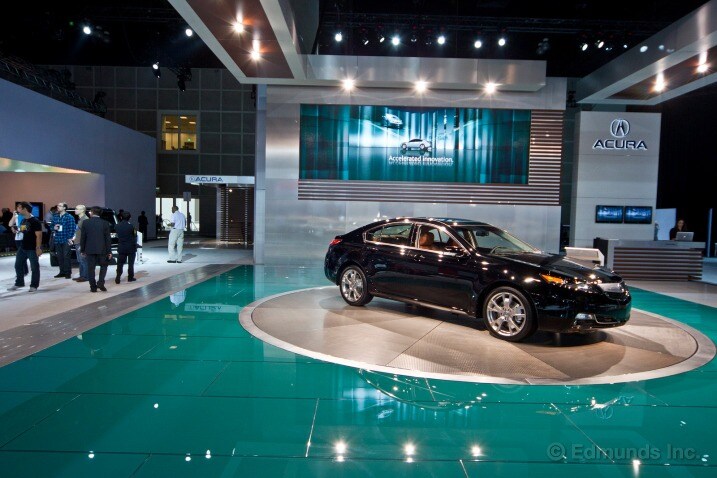 The Los Angeles Auto Show Experience Picture Gallery | Edmunds