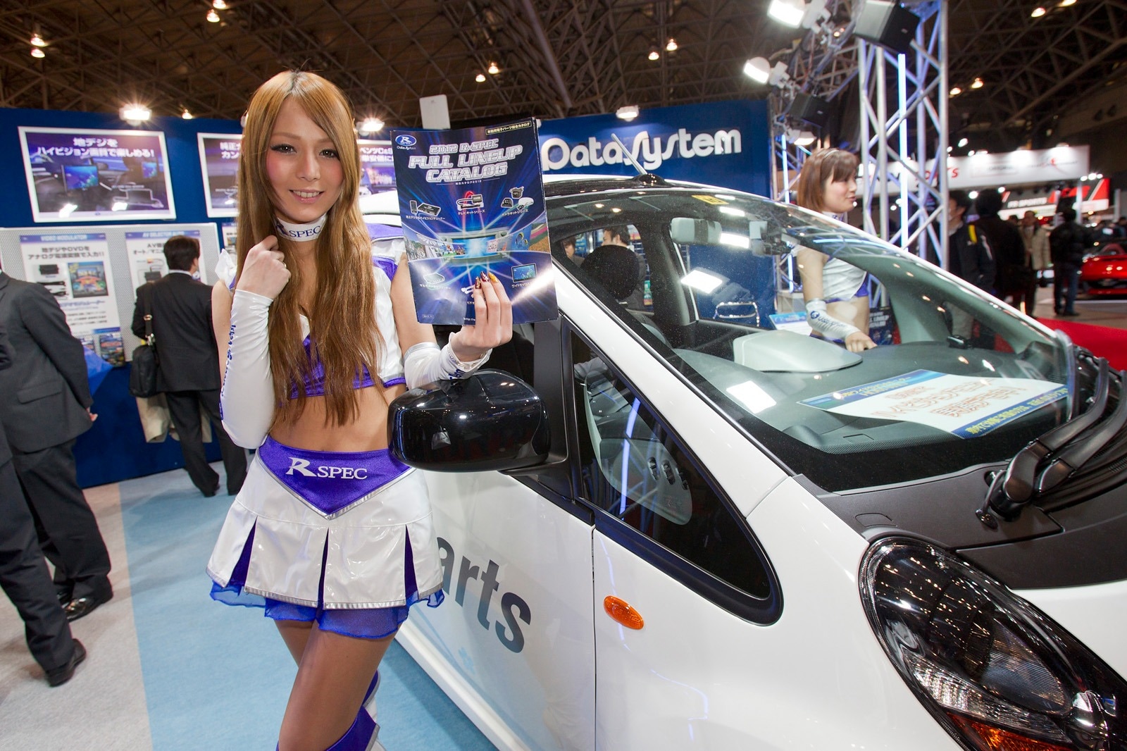 Inside the 2012 Tokyo Auto Salon Picture Gallery | Edmunds