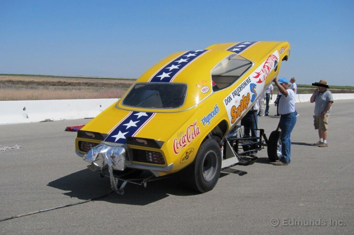 Snake and Mongoose Movie Set Picture Gallery | Edmunds