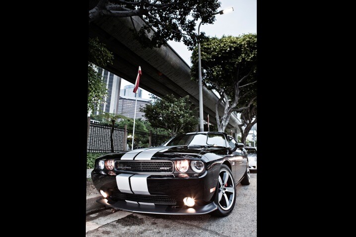 2012 SRT Model Line Picture Gallery | Edmunds