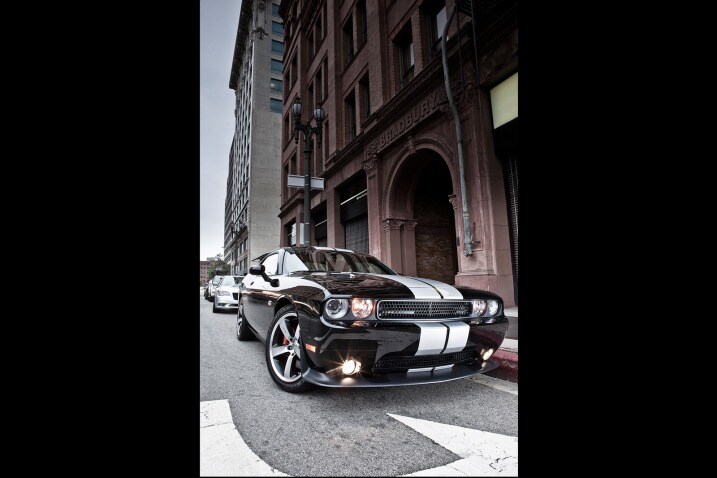 2012 SRT Model Line Picture Gallery | Edmunds