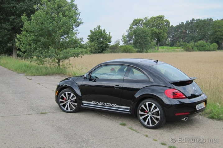 2012 Volkswagen Beetle 2.0 Turbo Picture Gallery | Edmunds