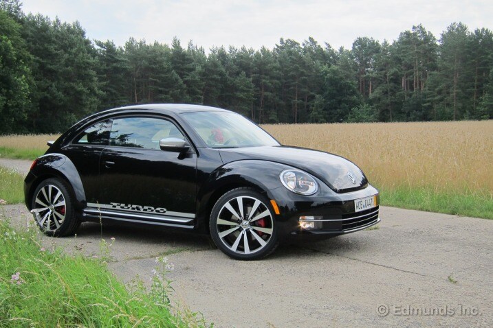 2012 Volkswagen Beetle 2.0 Turbo Picture Gallery | Edmunds