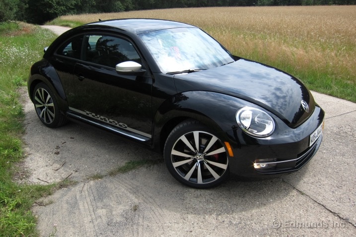 2012 Volkswagen Beetle 2.0 Turbo Picture Gallery | Edmunds