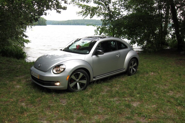 2012 Volkswagen Beetle 2.0 Turbo Picture Gallery | Edmunds