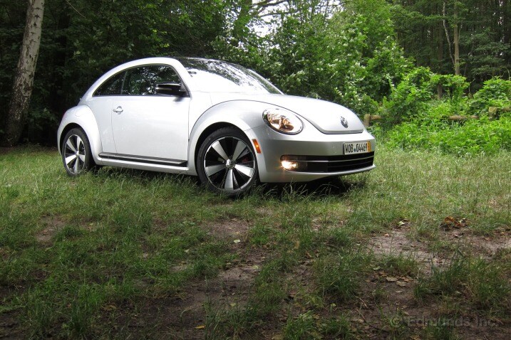 2012 Volkswagen Beetle 2.0 Turbo Picture Gallery | Edmunds